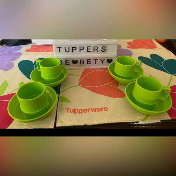 Tupperware | Toys | Tupperware Mini Party Set Kids Playset Play Cups ...